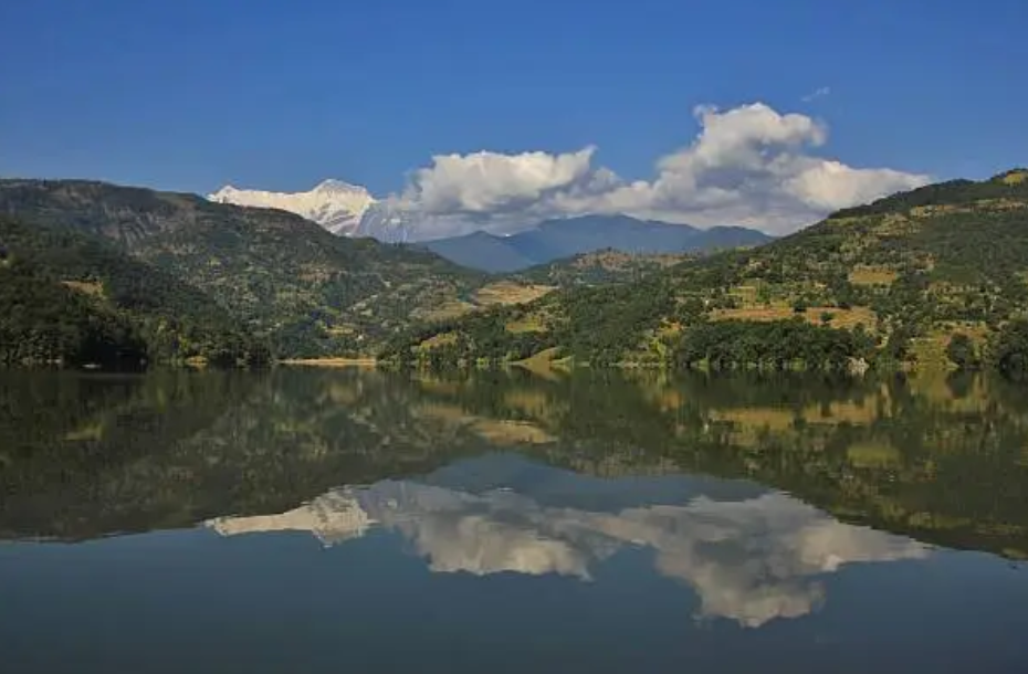 Begnas Lake